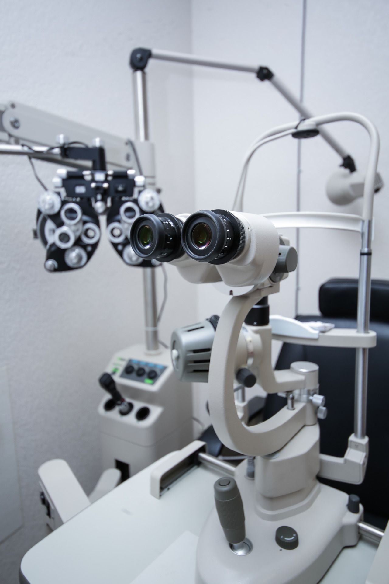 Professional Services - Doctor George Hanna Optometrist